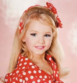The creepy world of child beauty pageants — High Glitz – ArtsBeatLA